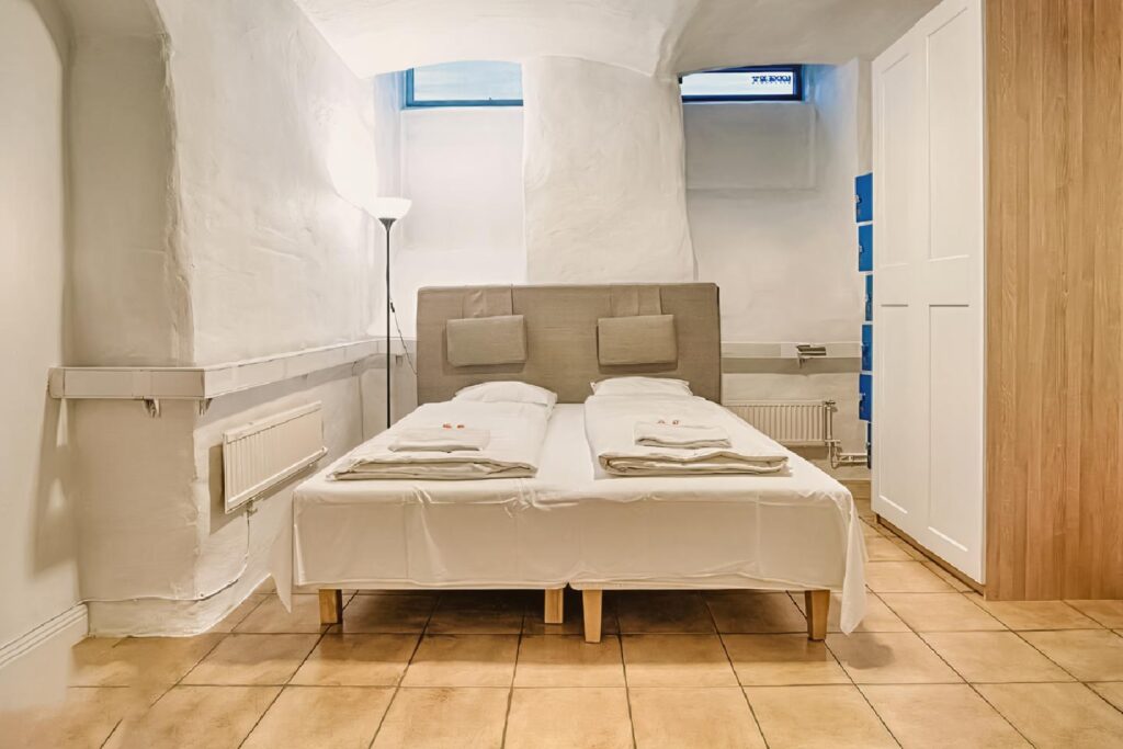 Our Rooms - Nomad Cave Hostel